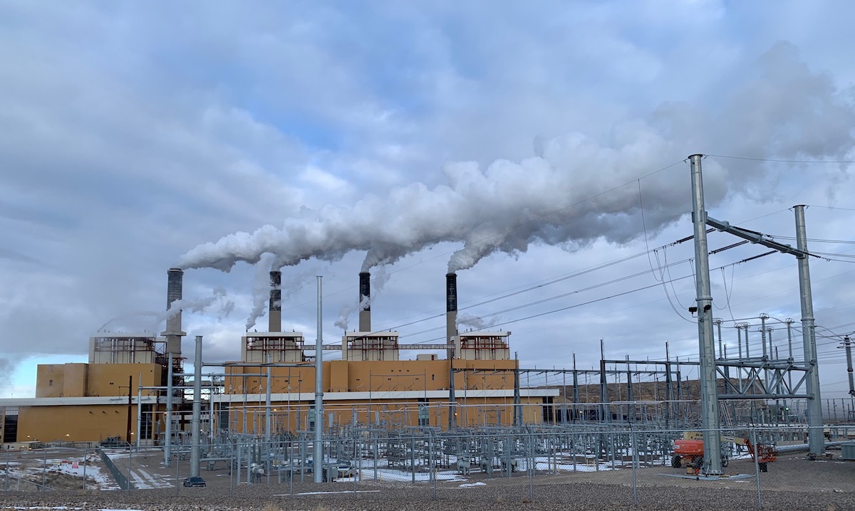 PacifiCorp plans to accelerate shift from coal to renewable energy ...