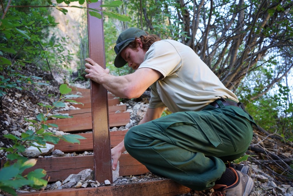 Tensleep climbing rangers patrol ‘battleground’ walls - WyoFile