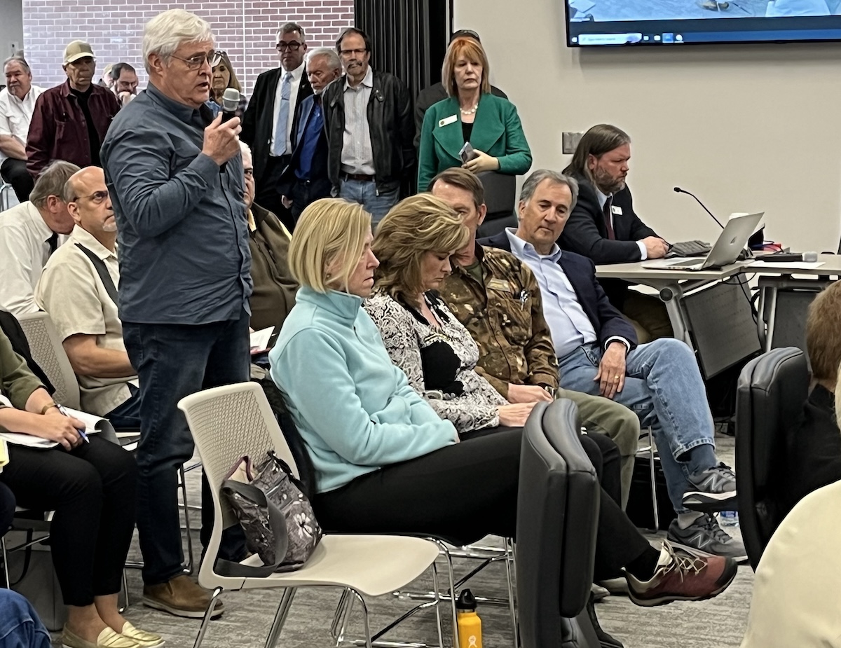 Dayton residents applaud state officials for rejecting land swap 3-1 ...