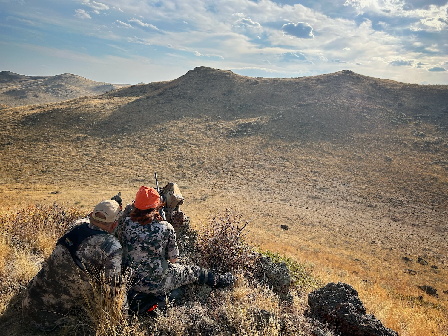 Sisters of the sage; stalking antelope at annual all-women’s hunt - WyoFile