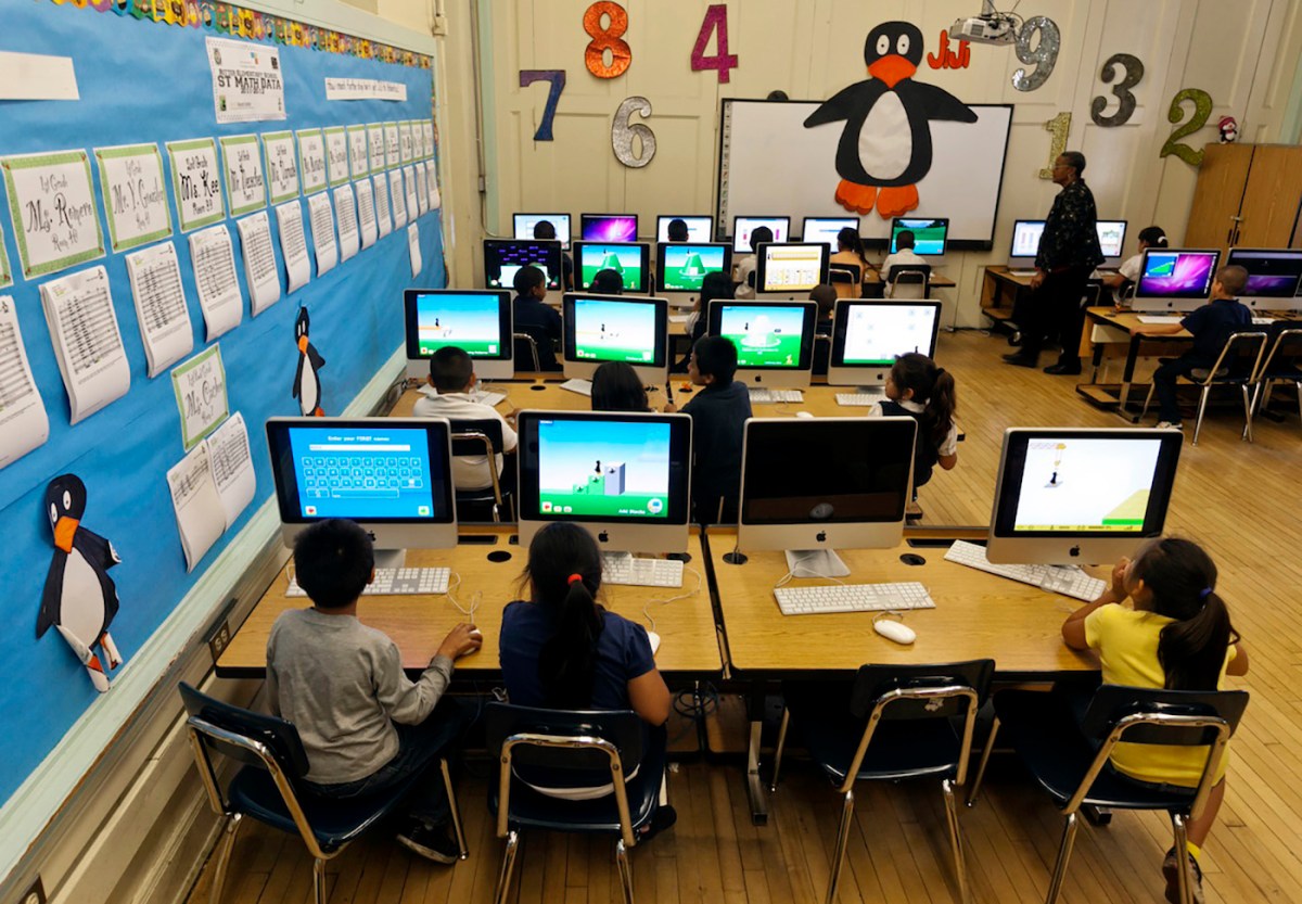 Wyoming students lag in post-pandemic recovery of math, reading skills ...